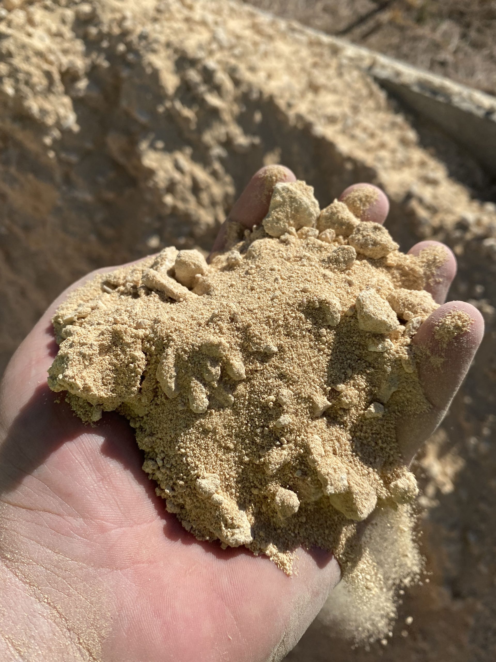 19mm Crushed Limestone - Perth Sand and Soil Pty Ltd